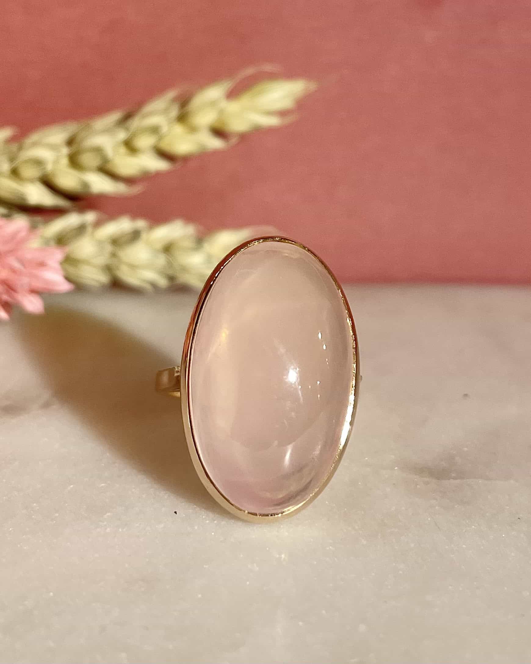40 carat “Sailor” Rose Quartz Ring – Elliade Paris